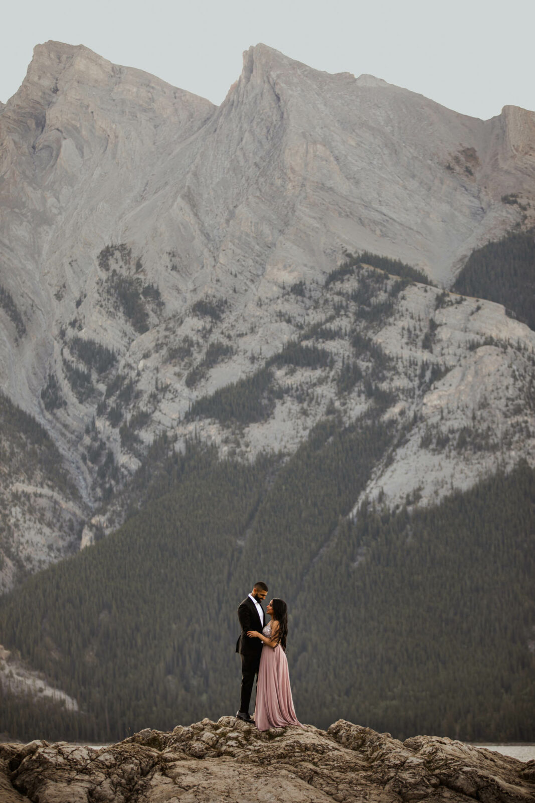 Banff Engagement Photography - Two Jack Lake - Willow and Wolf Banff ...